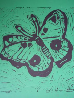 Más o menos de plástica: Linograbados