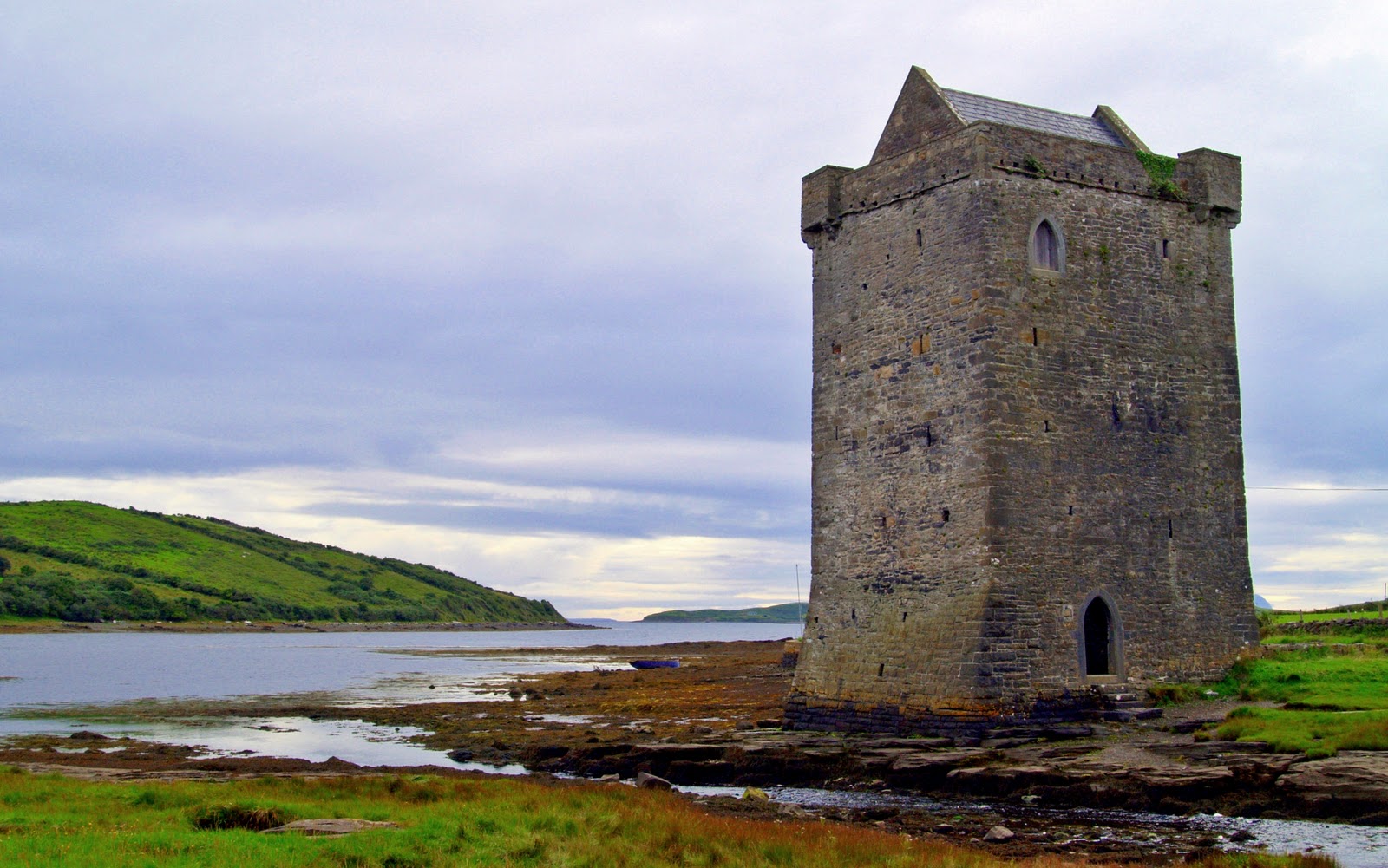 Historic Sites of Ireland: Rockfleet Castle