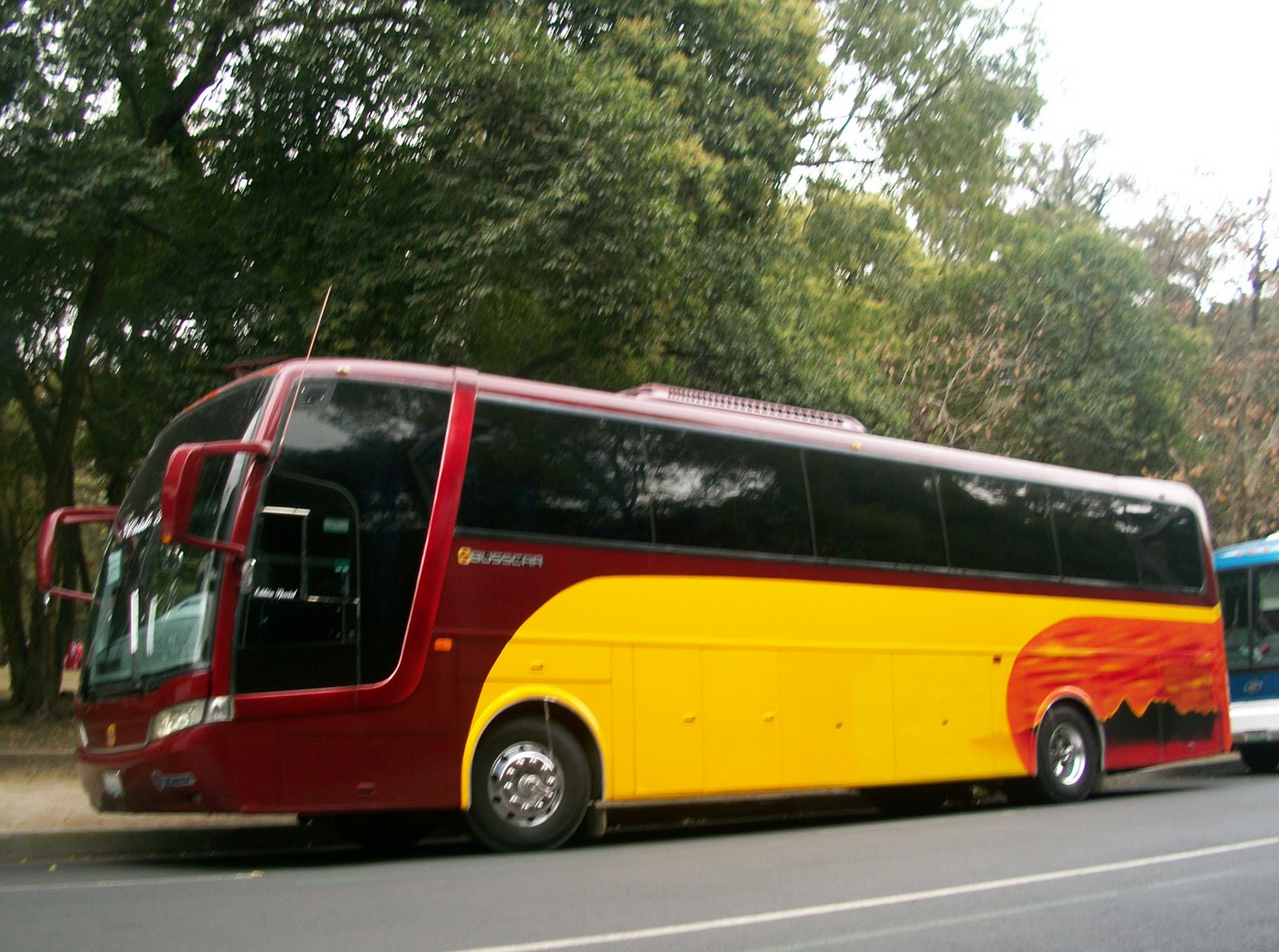 RENOBUSES COMPANY: VISTA BUS ELEGANCE HI