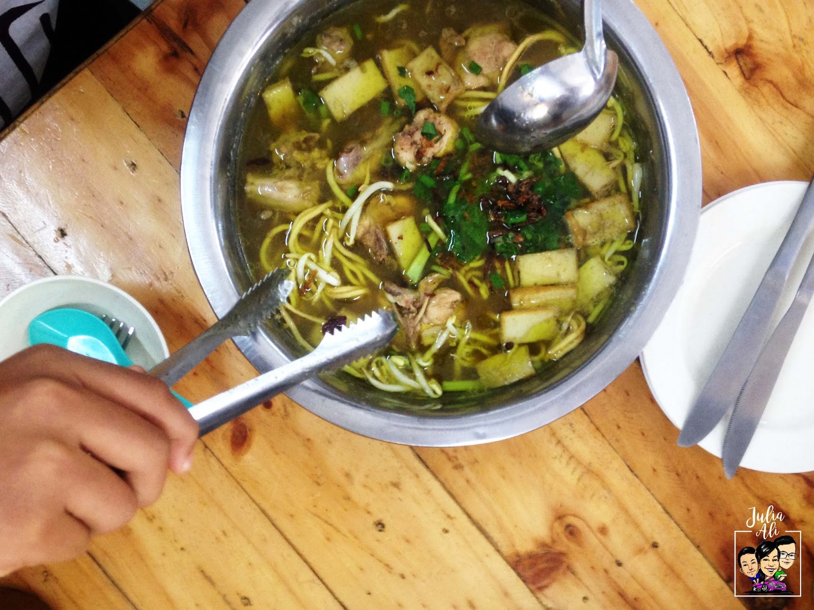 Perubahan Mee Besen Ori Melaka Selepas Viral - Julia Ali