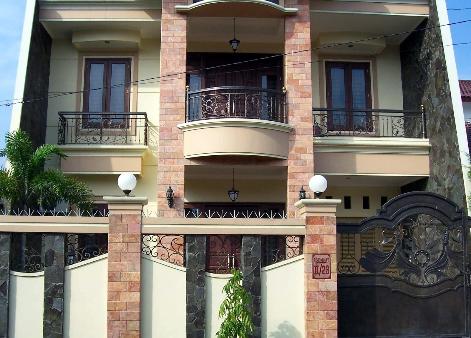 4 Model Rumah Elegan Inspiratif | ubuntard.com