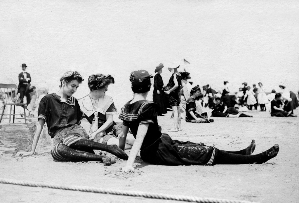 Victorian Bathing Suit Fashion: The Most Cumbersome Swimwear of All ...