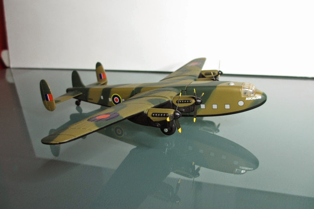 1/144 airbattle: 1/144 Avro York - by Corgi