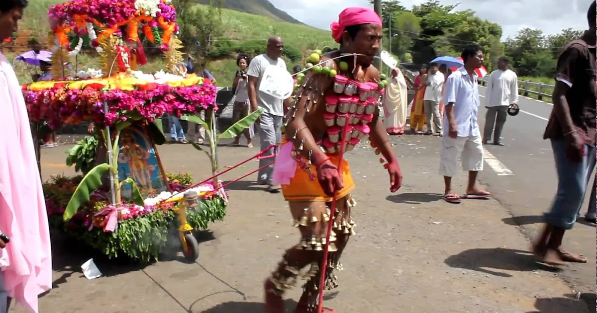 Cavadee Festival | Mauritius Culture - Culture Festivals