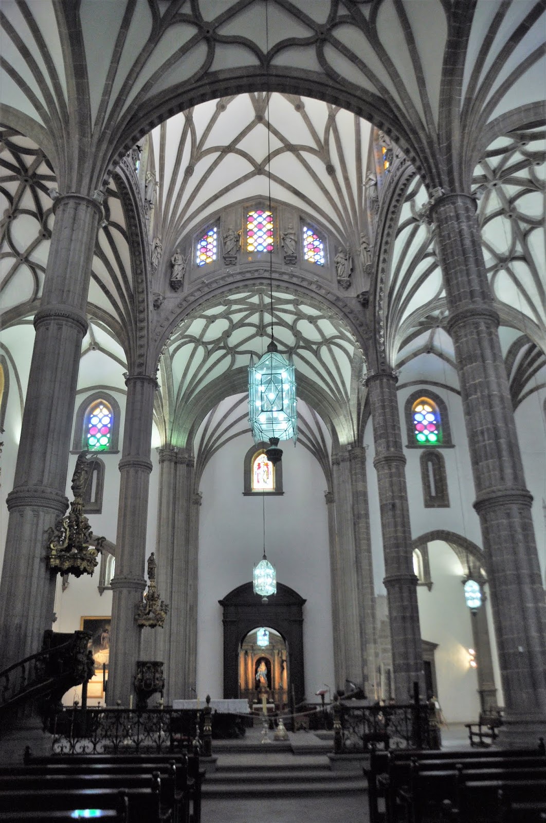 INTERIOR DE LA CATEDRAL DE SANTA ANA EN LAS PALMAS DE GRAN CANARIA
