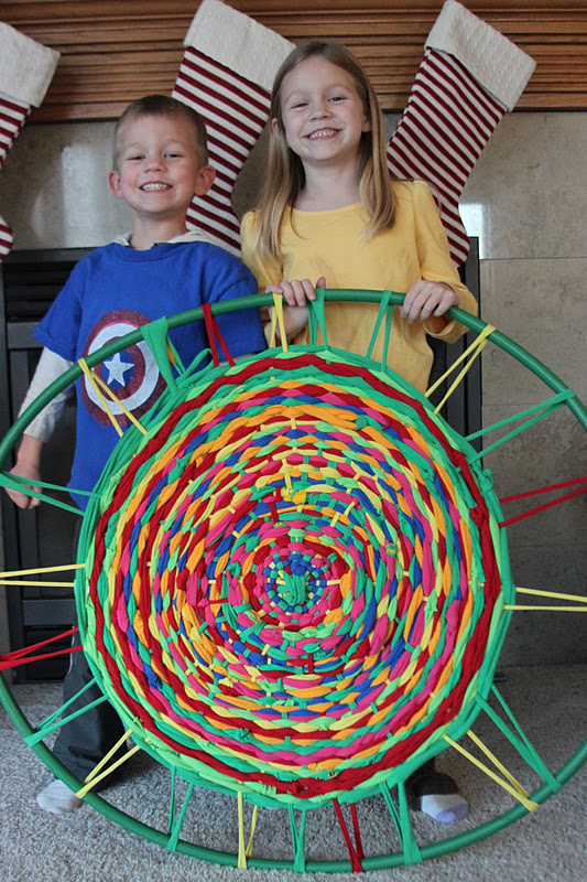 Kara's Creative Place: Hula Hoop Rug