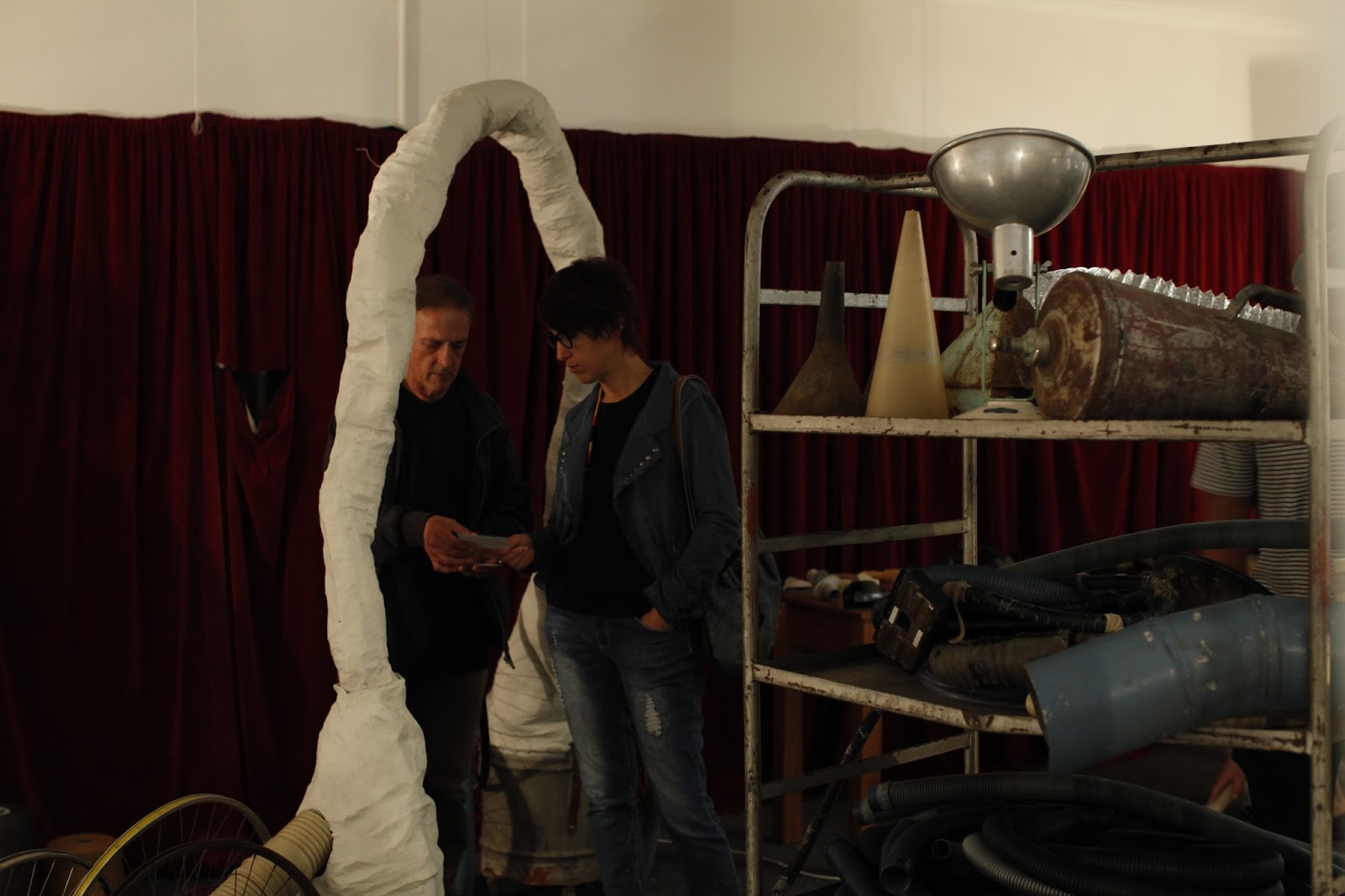 Exploring the Performative Art Object.