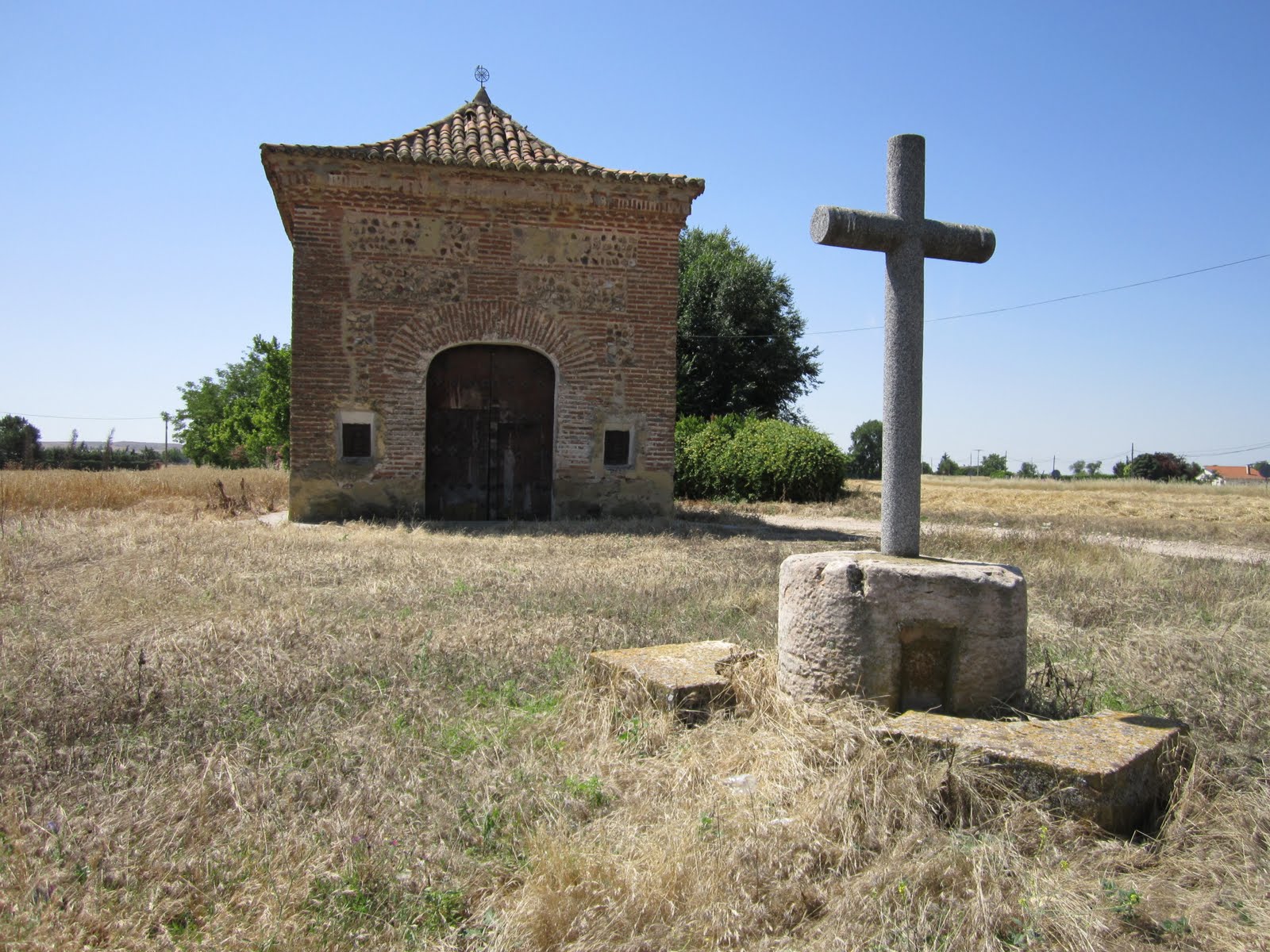 Periplo: 170.- Ermita de la Soledad. Fuente El Saz del Jarama (Madrid).