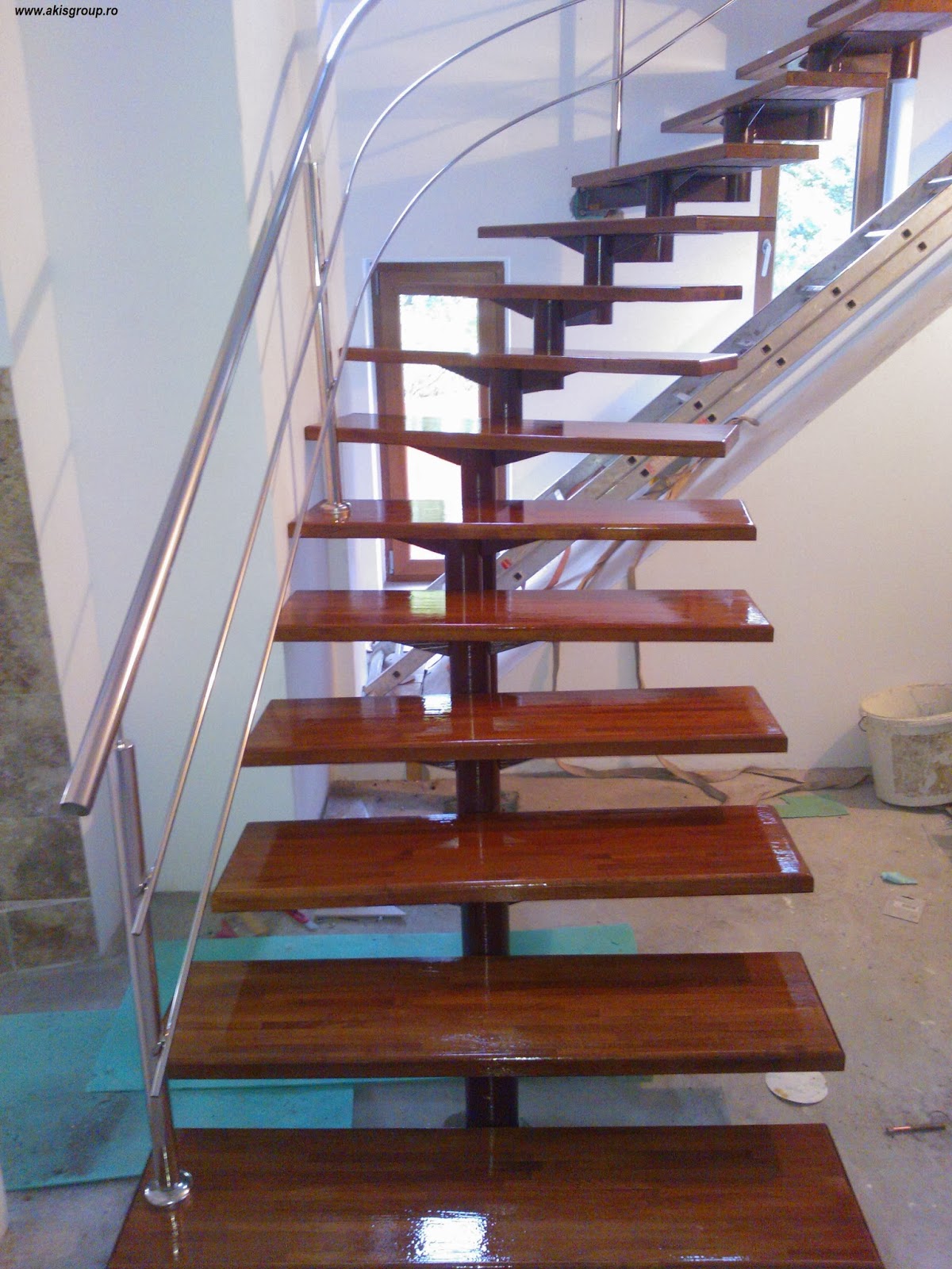 trepte lemn: Trepte lemn masiv Timisoara