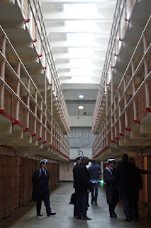 InsideAlcatraz - ALCATRAZ Theories and News: March 2011