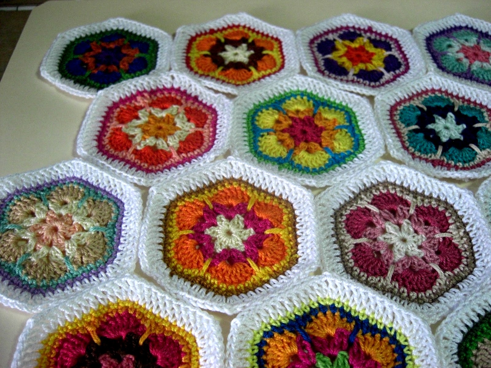 Gantsilyo Guru: August 2012