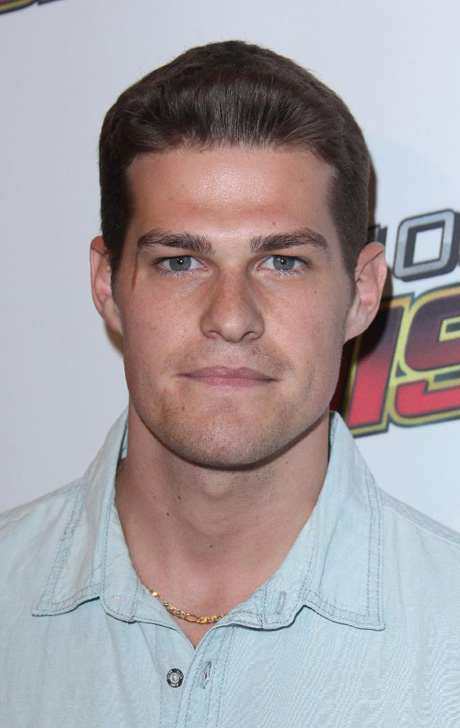 The Secret Life Of The American Teenager: Greg Finley Dishes Details on ...