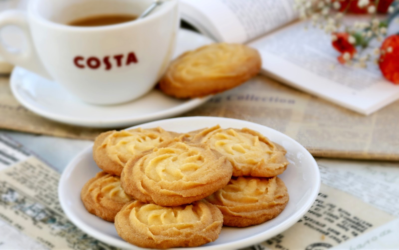 Josephine's Recipes: Melt In Your Mouth Butter Cookies | Pastisetas ...