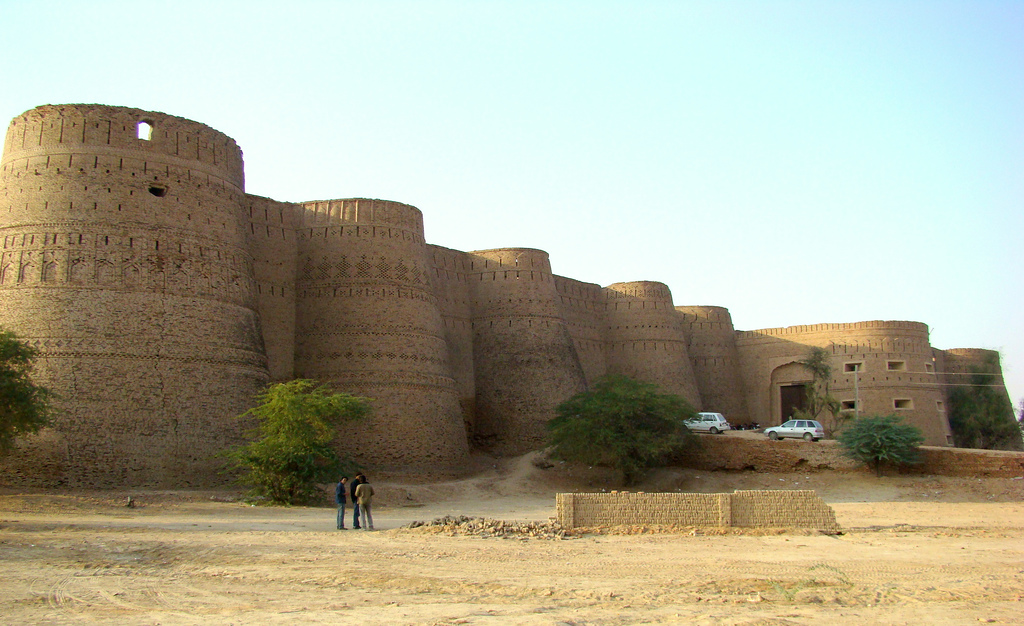 explore Pakistan: Old civilization in Pakistan