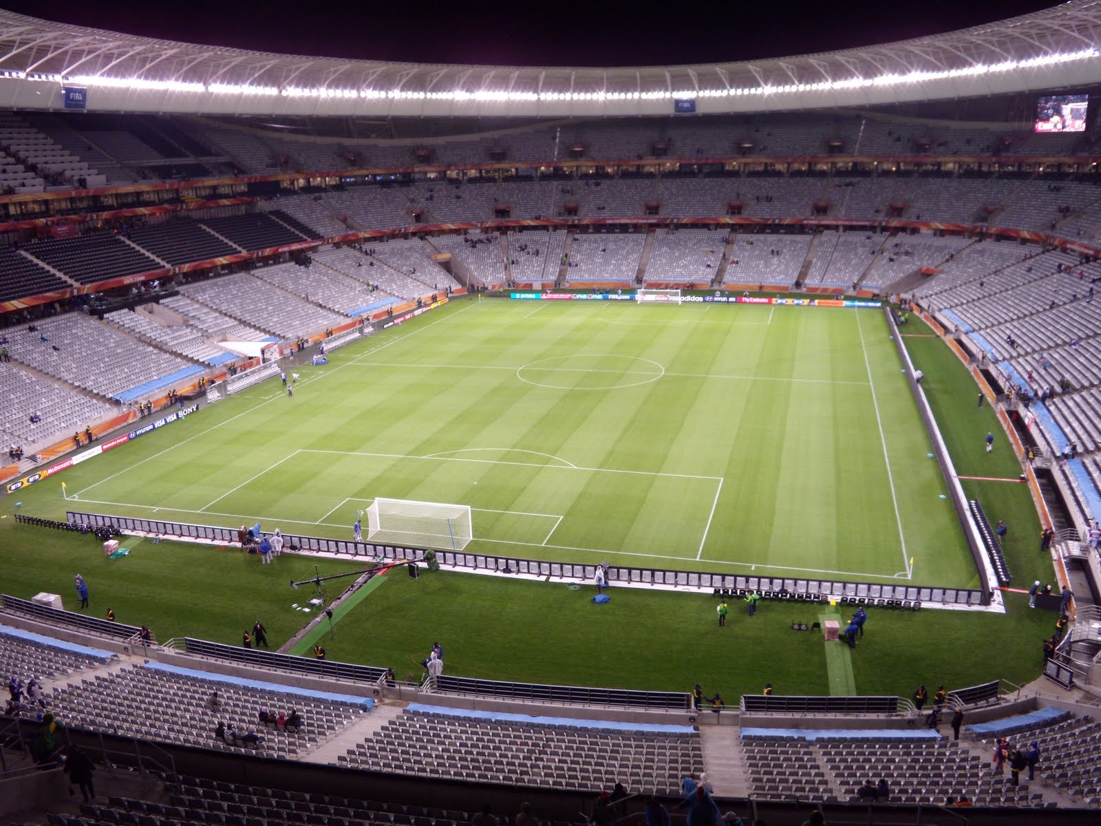 stadien: Südafrika World Cup 2010 Kapstadt Green-Point Stadium (Italien ...