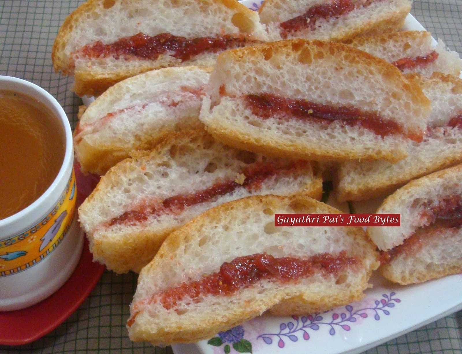 Gayathri Pai's Food Bytes: Brun / Kadak Pav with homemade fresh Fig Jam ...