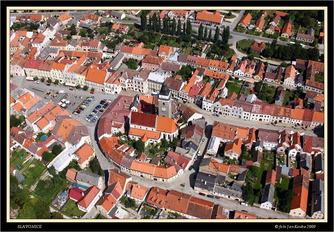 FLyFOTO letecká fotografie a video: Slavonice