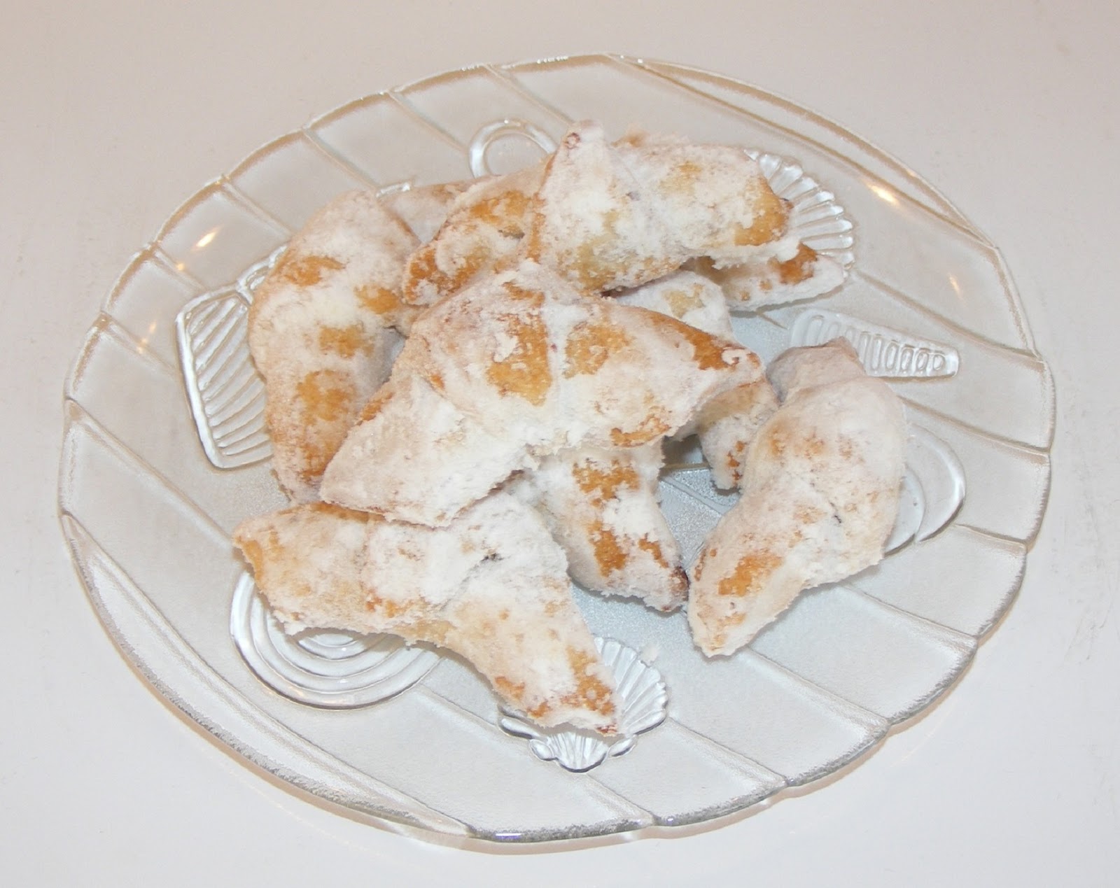 Cornulete de post cu nuca | Preparatedevis.ro