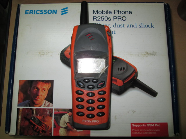 CNC virtual: Jual: Hape Outdoor Ericsson R250s Pro Seken Mulus Fullset ...