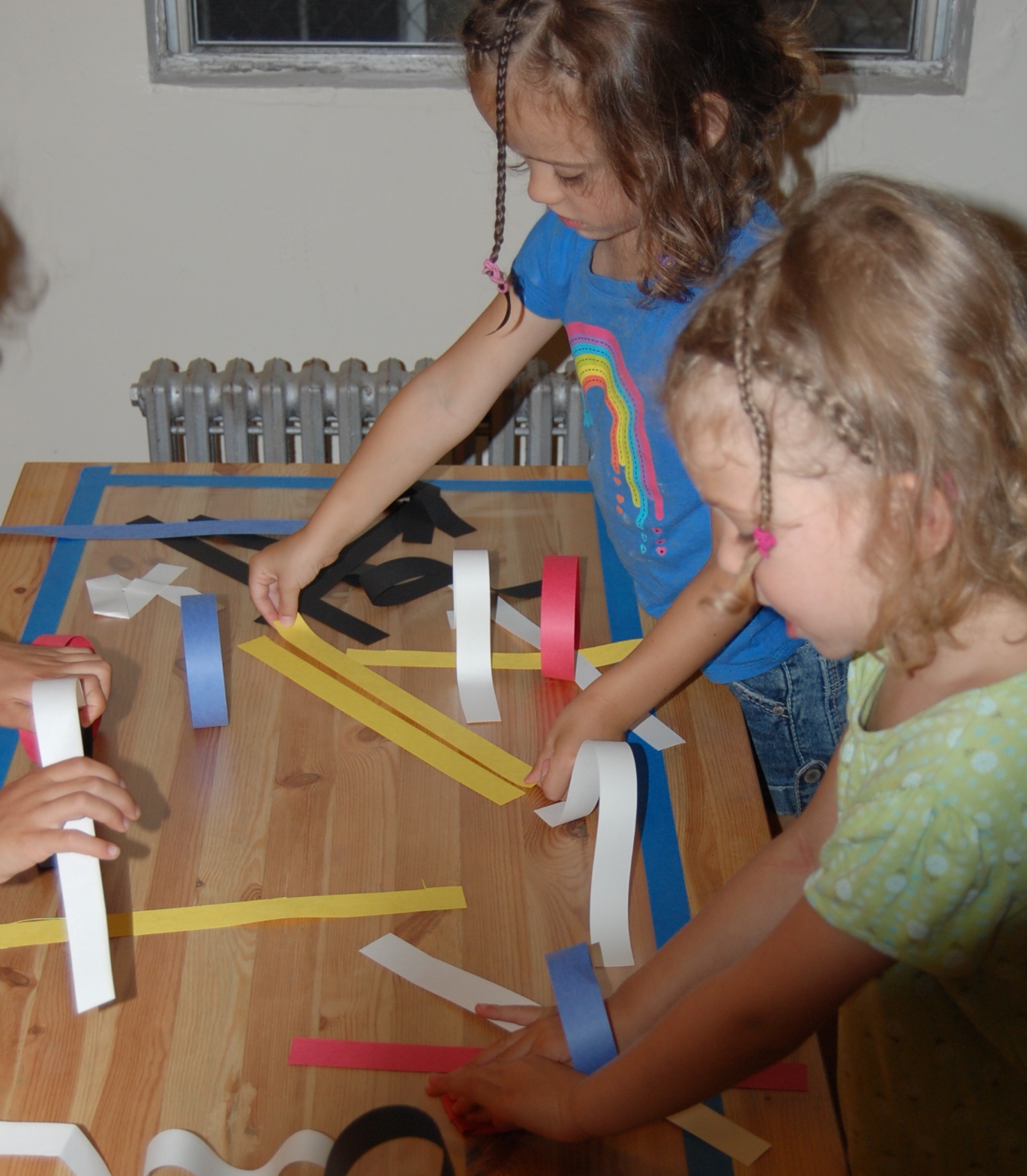 The Art Treehouse: 3D Art: Contact Paper and Construction Paper Strips