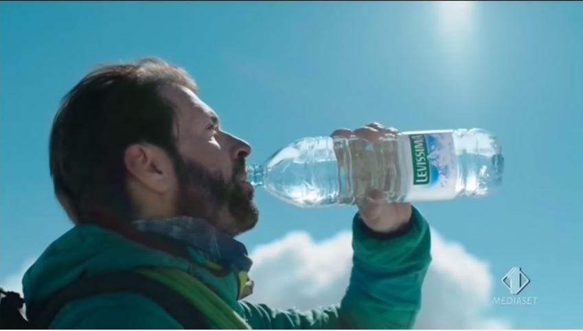 Pubblicità Levissima altissima purissima con Foto - Testimonial Spot ...