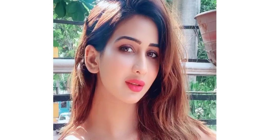 Aadya Gupta Wiki, Biography, Age, Boyfriend, Family, Facts and ...