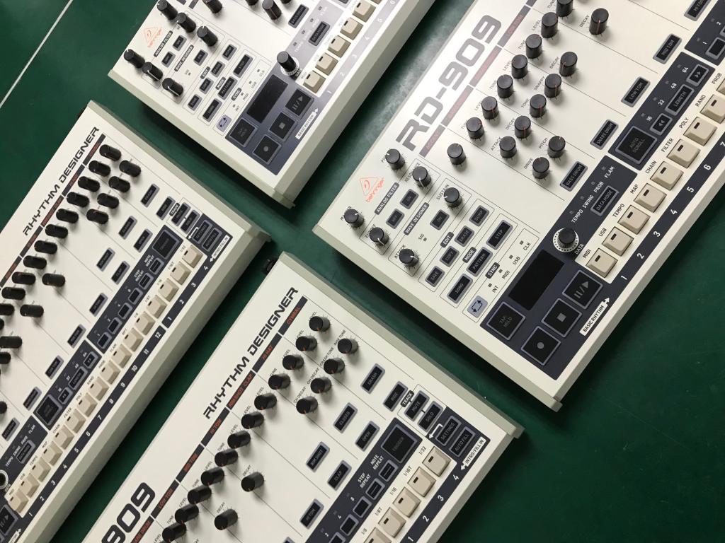 MATRIXSYNTH: New Behringer RD-909 (Roland TR-909) Update