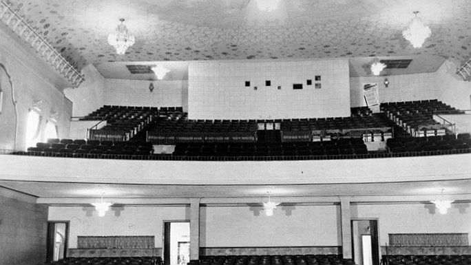 San Francisco Theatres: The Riviera / Midtown Theatre