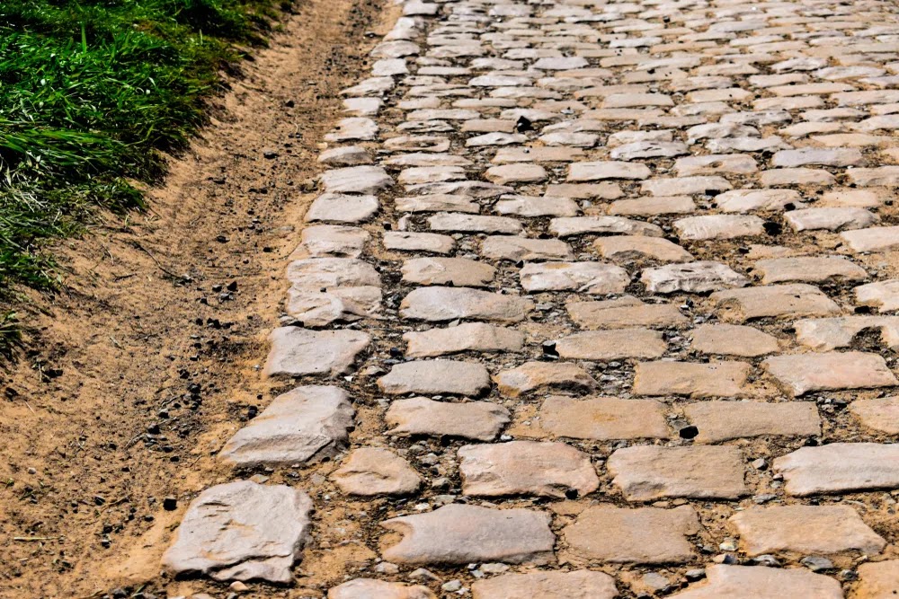 The Cobbled Hell of Trouée d'Arenberg | Amusing Planet