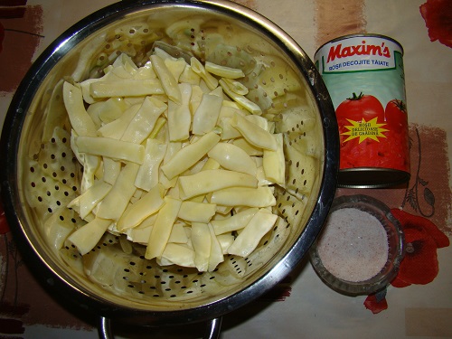 Cristina's world: Ciorba de fasole pastai late