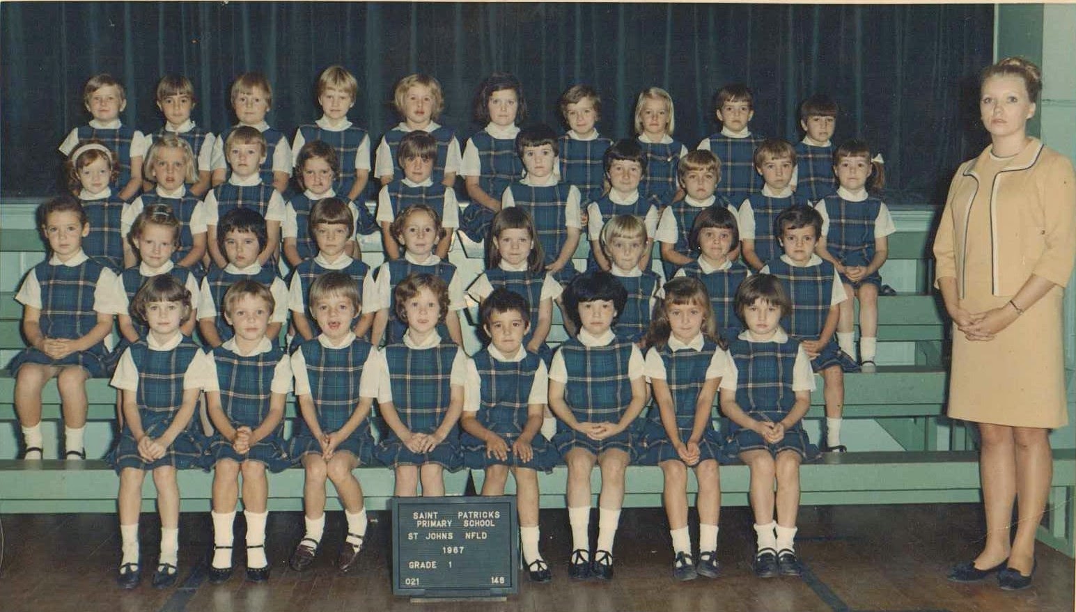 ST PATRICK'S CONVENT SCHOOL: MISS WALKER'S GRADE 1 CLASS, 1967