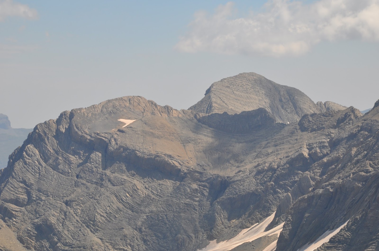 Tour du Marboré, 3009m, depuis le Col de Tentes.