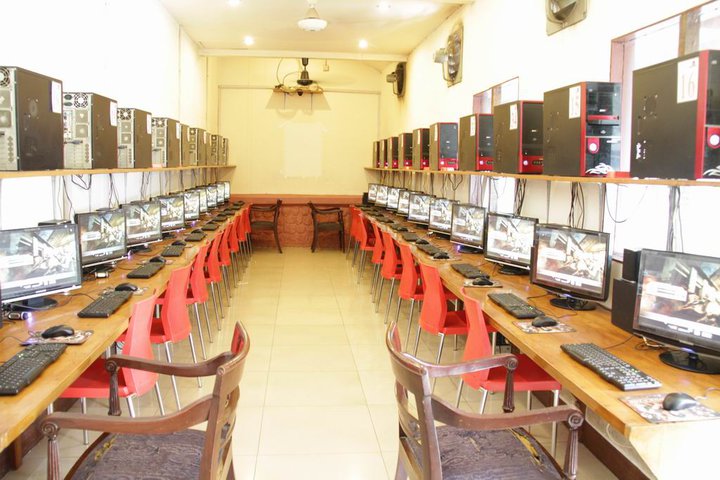 20+ Desain Warnet dan Game Center Minimalis, Mewah dan Terbaik