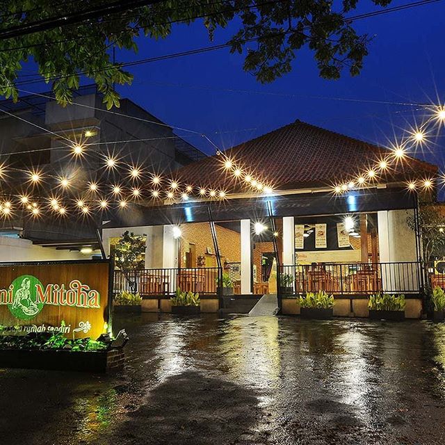 Boemi Mitoha, Tempat Makan Di Bandung, Tempat Makan Enak Di Bandung