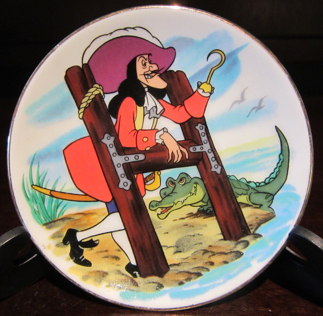 Filmic Light - Snow White Archive: Disney's Alphabet Plate Collection