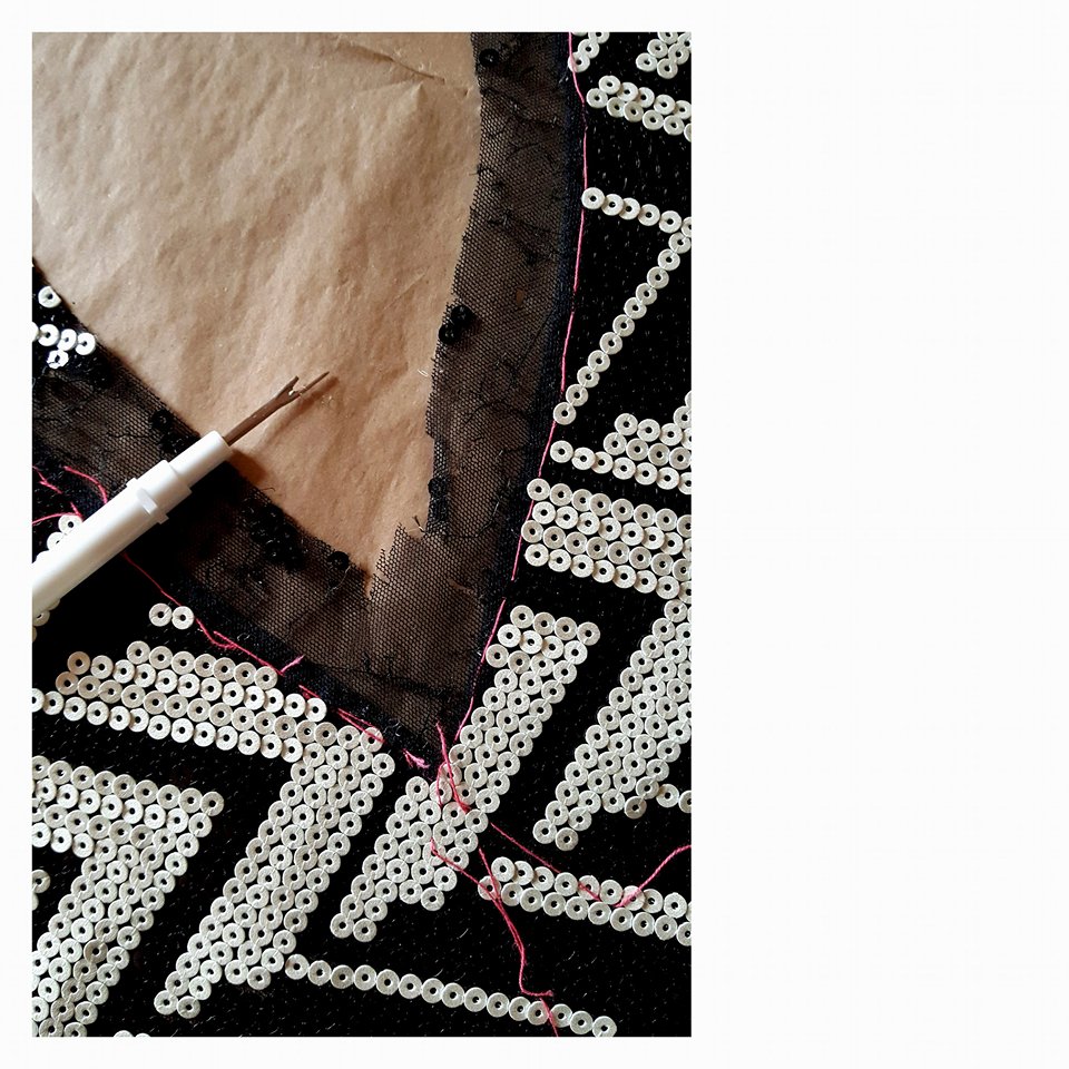 BCN - UNIQUE designer patterns: Sewing sequined fabrics.-