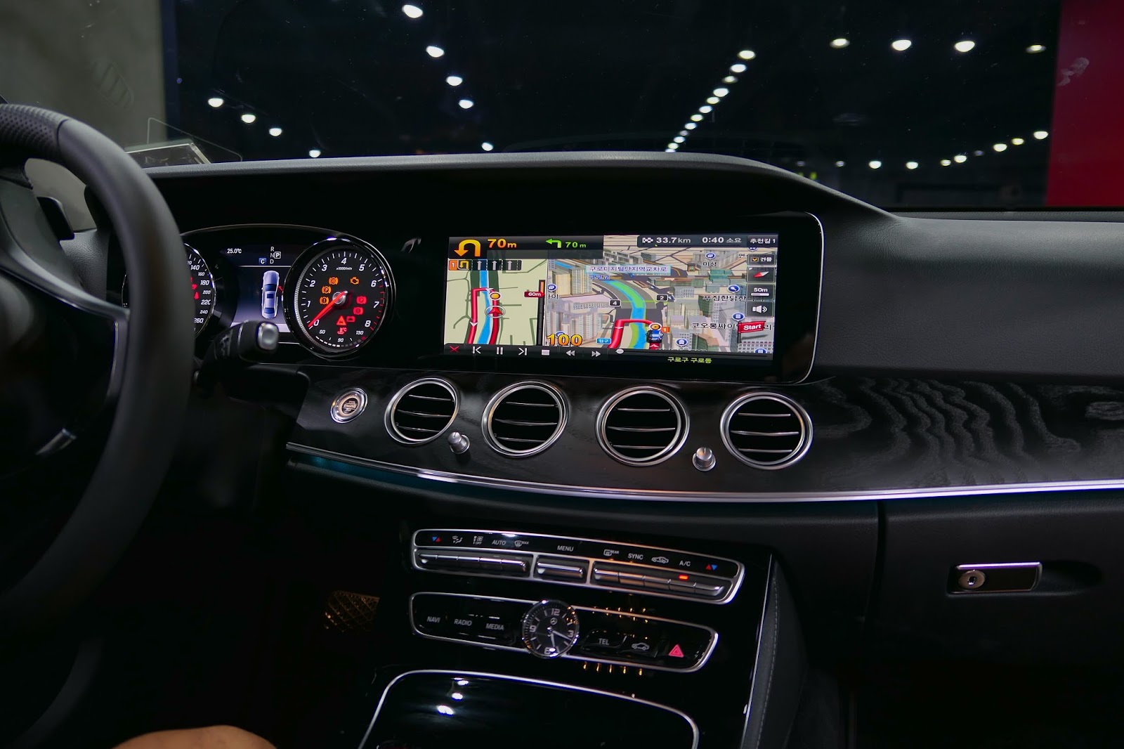 Interface Integrated GPS BOX and Capacitive Touch panel