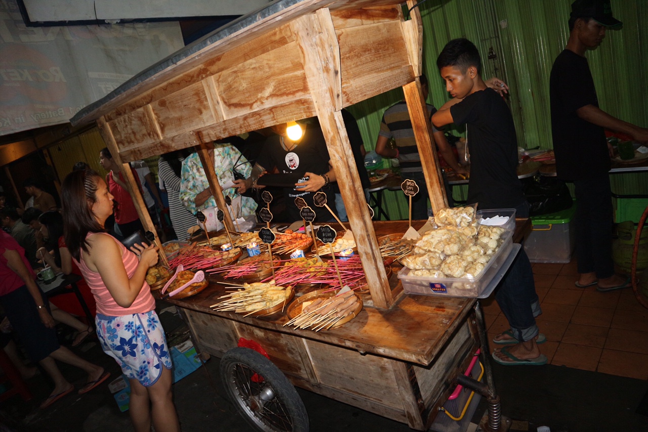 STELLACHUBBY: CULINARY: ANGKRINGAN BOY