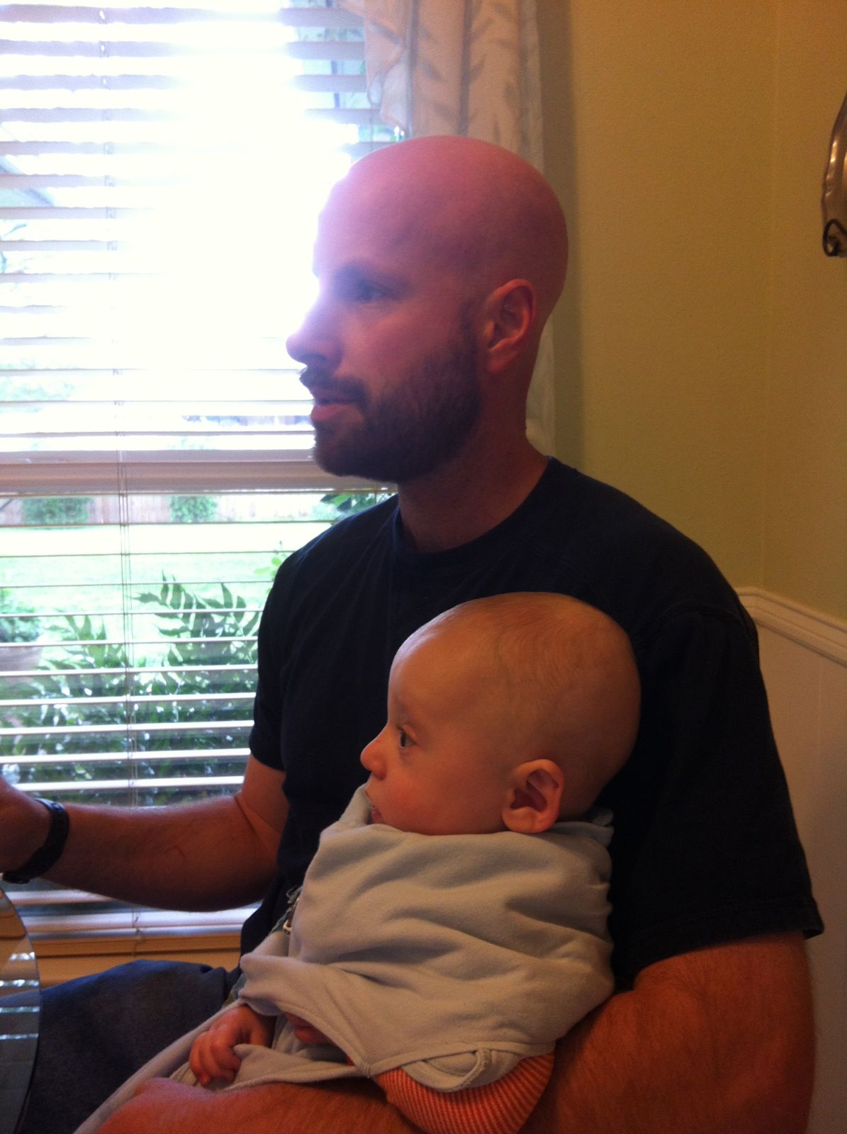 Jones' Clips: Gavin and Carrie Jones' Blog: Thankful to be thankful