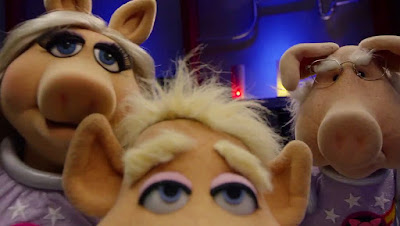 It All Started With a Mouse: The Muppets "Pigs in Space" Returns After ...