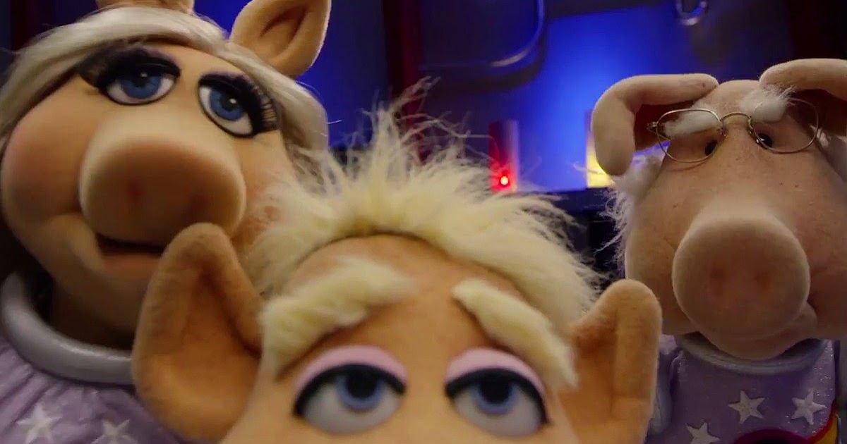 It All Started With a Mouse: The Muppets "Pigs in Space" Returns After ...