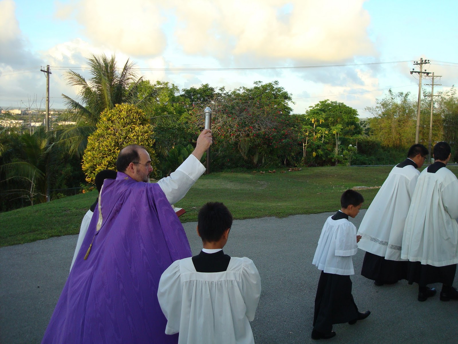 Traditio Guam: ROGATION PROCESSION