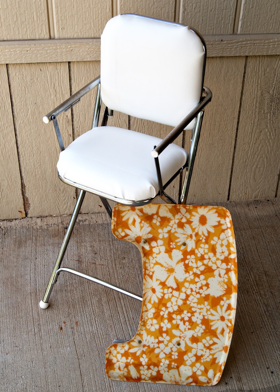 Vintage Highchair Makeover | Averie Lane: Vintage Highchair Makeover