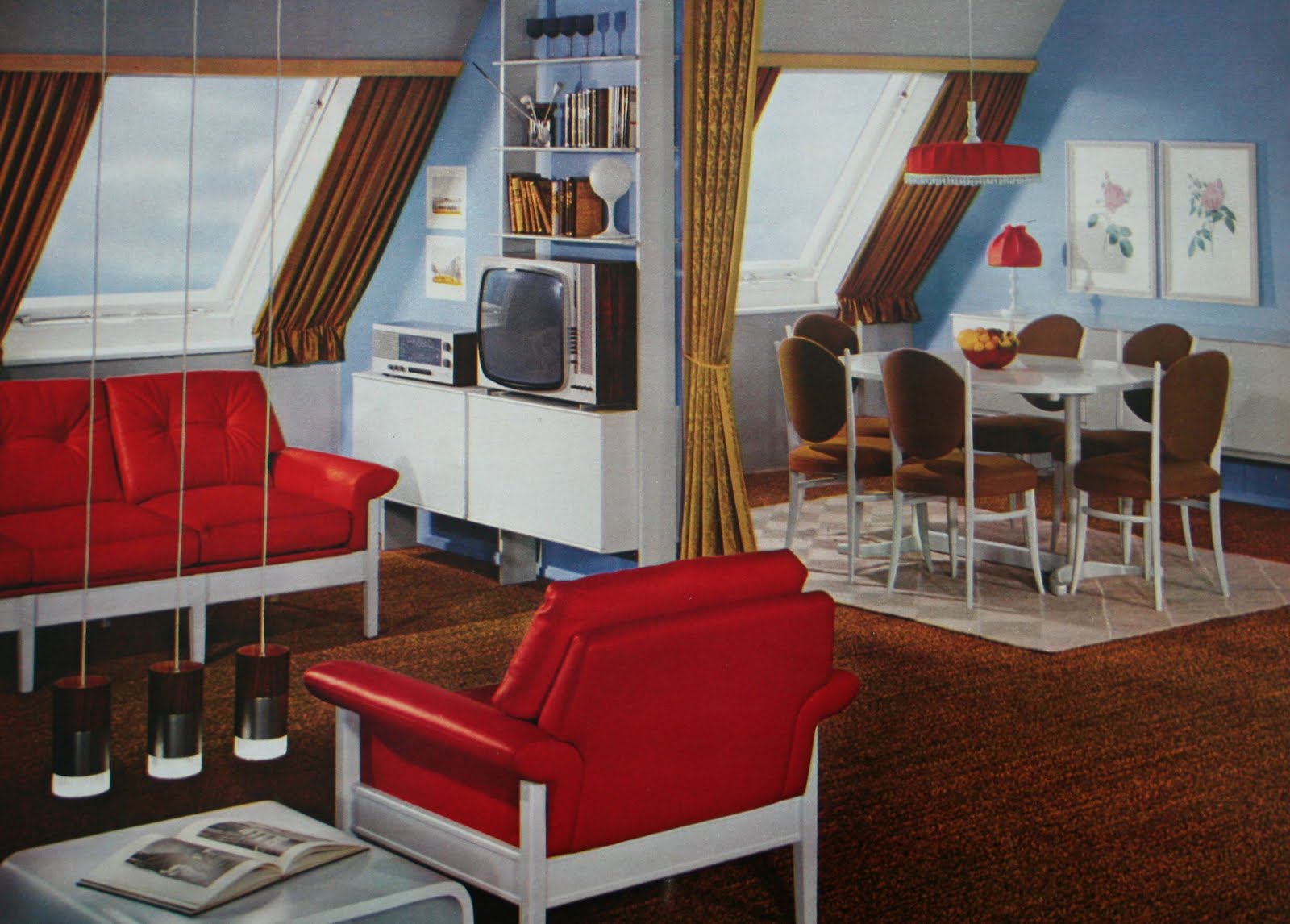 Spencer Alley: Mod Rooms