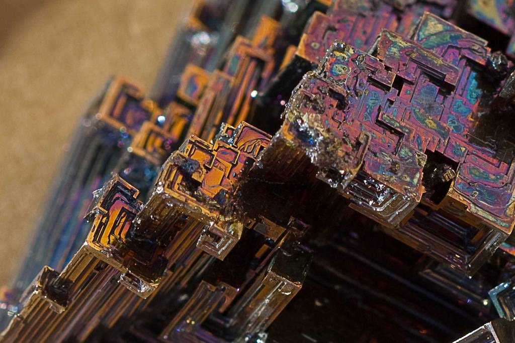 Bismuth: Beautiful Diamagnetic Chemical Element ~ Kuriositas