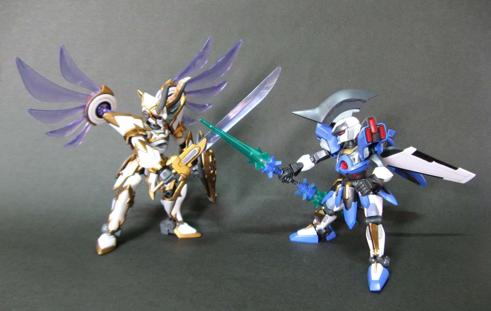 "Dan-Ball Senki "紙箱戰機 LBX 1 : 1 LUCIFER路西法