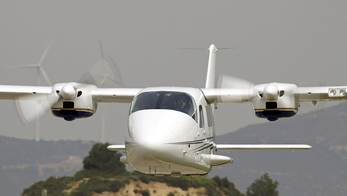 nhungdoicanh: Tecnam P2006T