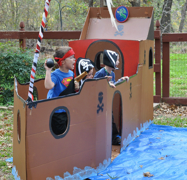 Fire Pixie Happenings: Party Ideas - Cardboard Pirate Ship Photo Booth