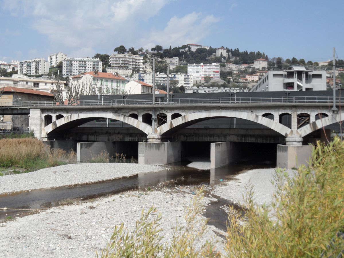 The Happy Pontist: French Bridges: 8. Railway Bridge, Nice