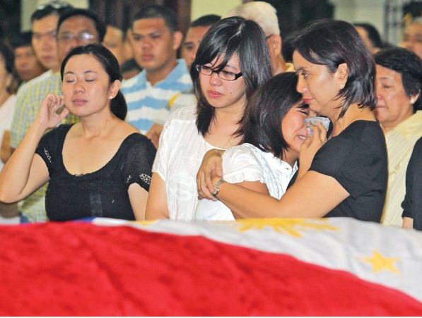 Tribute To Jesse Robredo ~ Travel, Photographs and Lifestyle